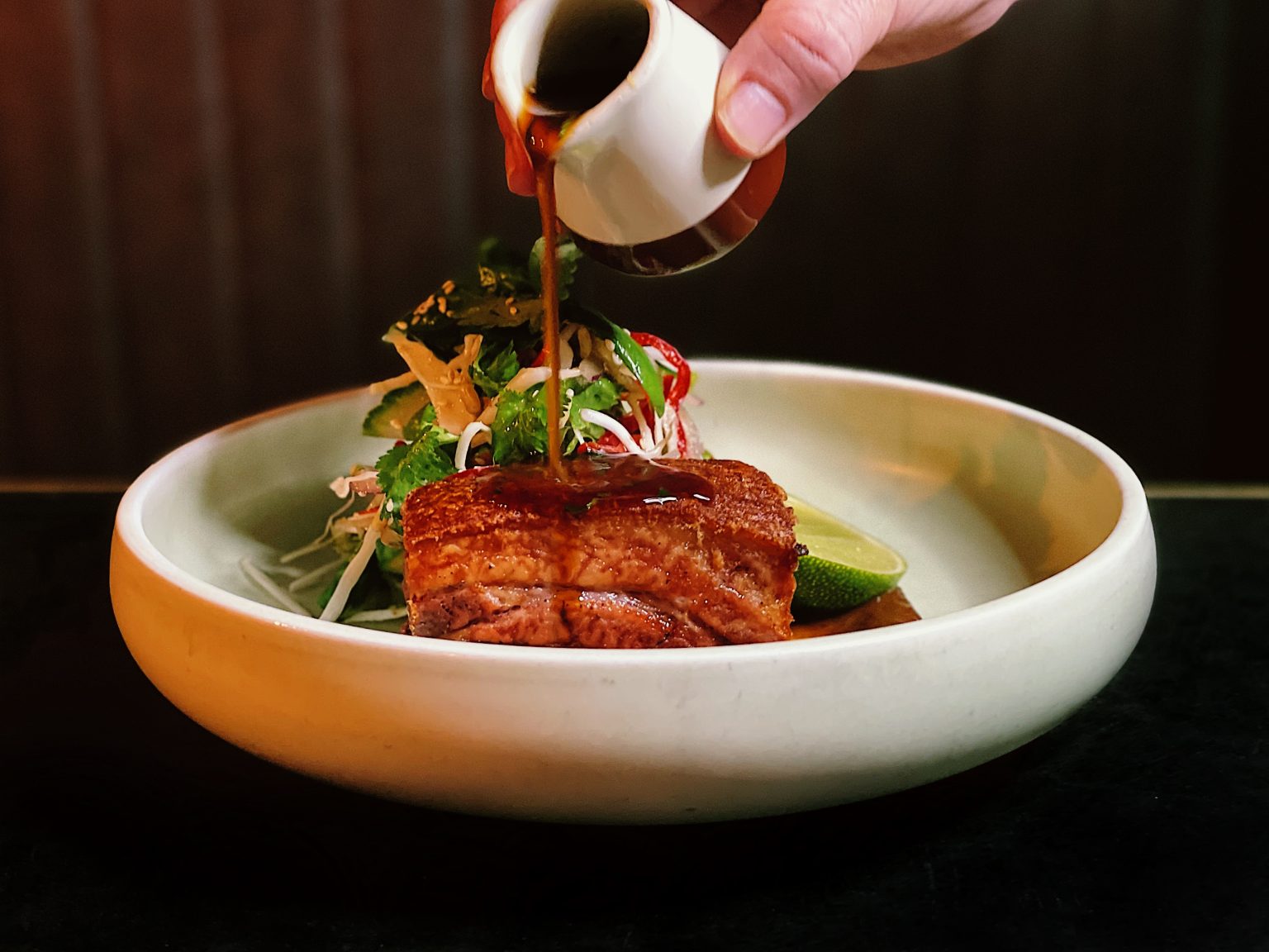 Temperance Hotel: Local Pub, Happy Hours, Pub Classics, DJs - Chapel St ...